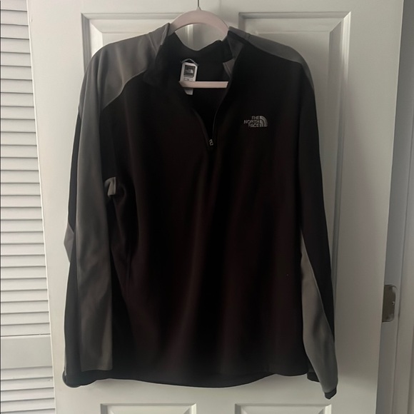 The North Face | Jackets & Coats | The North Face Black And Gray ...